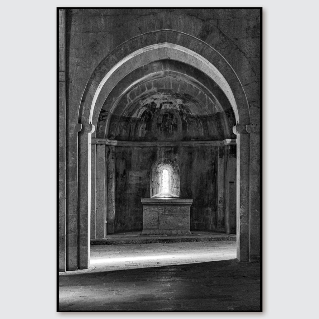 Abbaye du Thoronet 2 : Photographie par Ferrante Ferranti - Galerie OAK